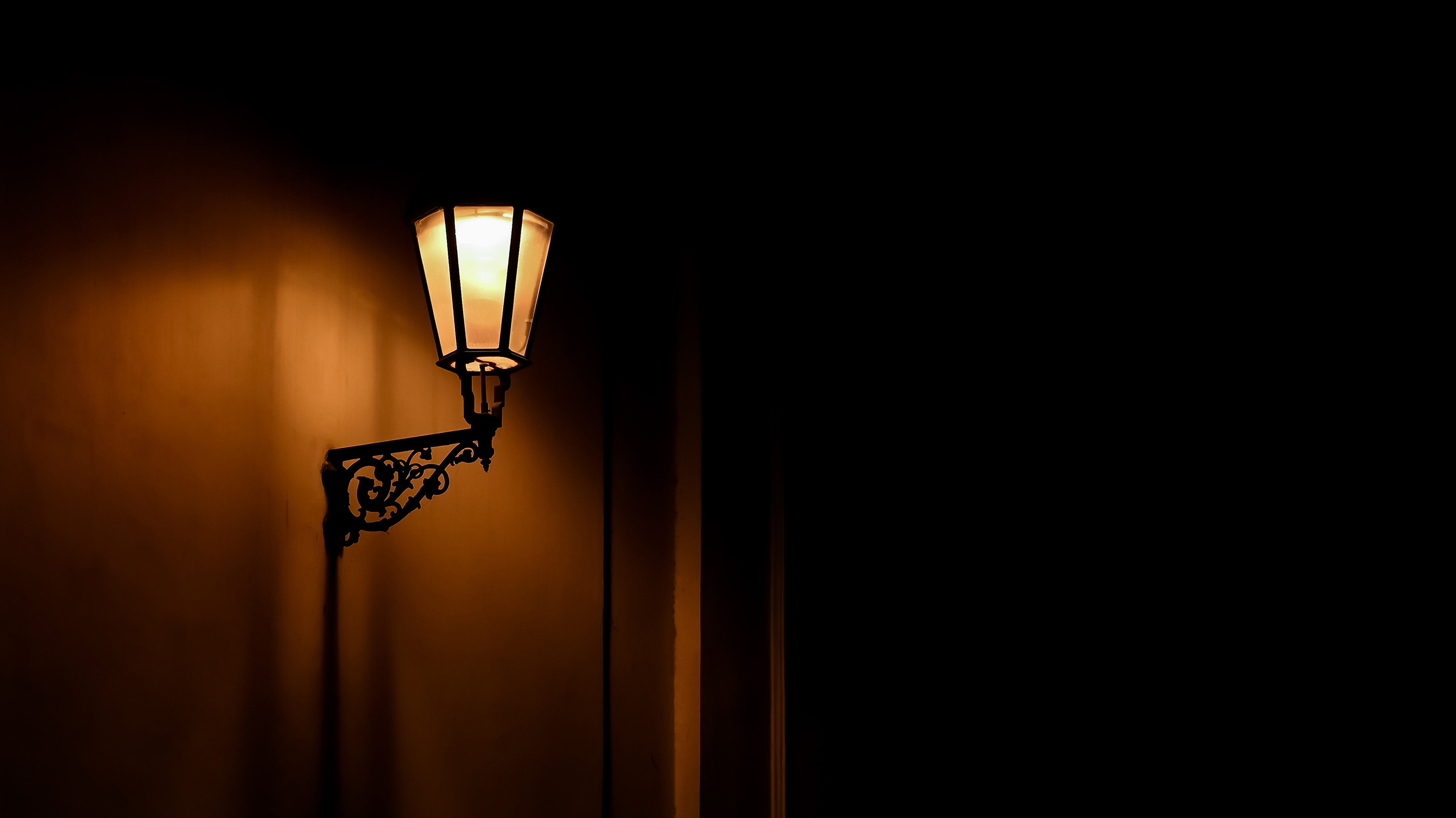 March 2024 – Negative Space – Cobb Photographic Society